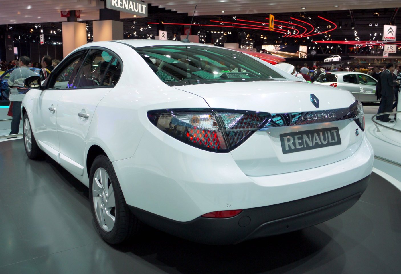 Renault Fluence technical specifications and fuel economy